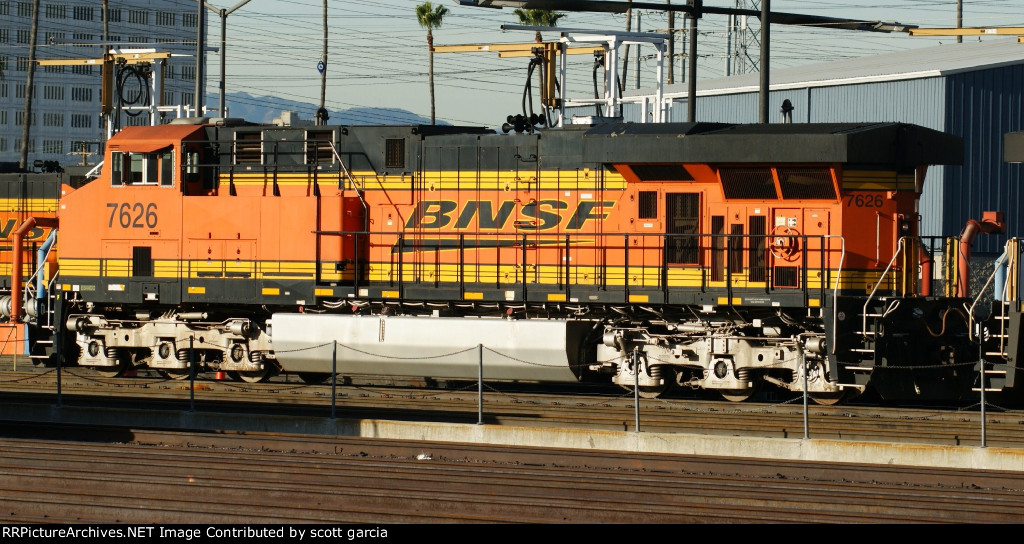 BNSF 7626